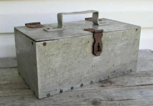 VINTAGE HAND MADE MID CENTURY TOOL BOX INDUSTRIAL TABLE DECOR ANTIQUE ...