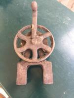 Primitives -- Antique Price Guide