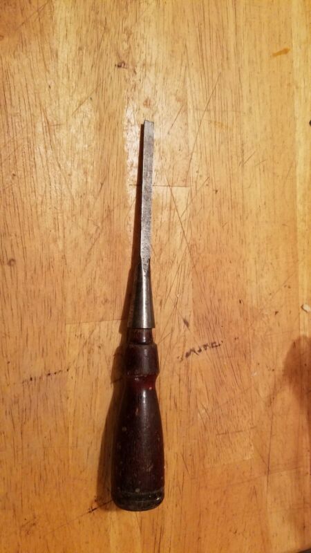 Vintage Stanley Chisel no. 750 Wooden Handle -- Antique Price Guide ...