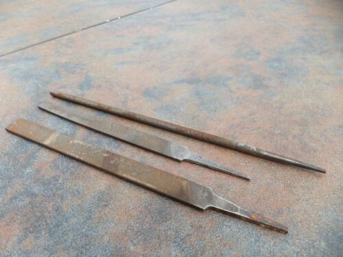 3 Vintage Heller Nucut Horse Farrier Files - 2 Flat & 1 Round - 2 W ...
