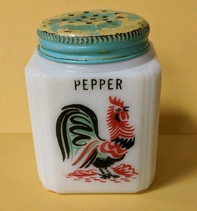 VINTAGE McKEE TIPP CITY ROOSTER PEPPER SHAKER SPICE JAR MILK GLASS WITH ... VINTAGE McKEE TIPP CITY ROOSTER PEPPER SHAKER SPICE JAR MILK GLASS WITH ...