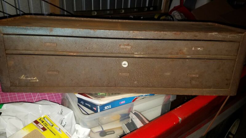 Vintage Kennedy Riser Tool Chest MC-28 / Key -- Antique Price Guide ...