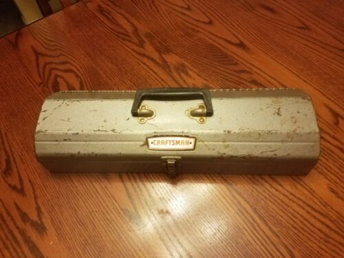 70''s Vintage Craftsman ''Crown logo'' hip-roof carry toolbox. Made in ...
