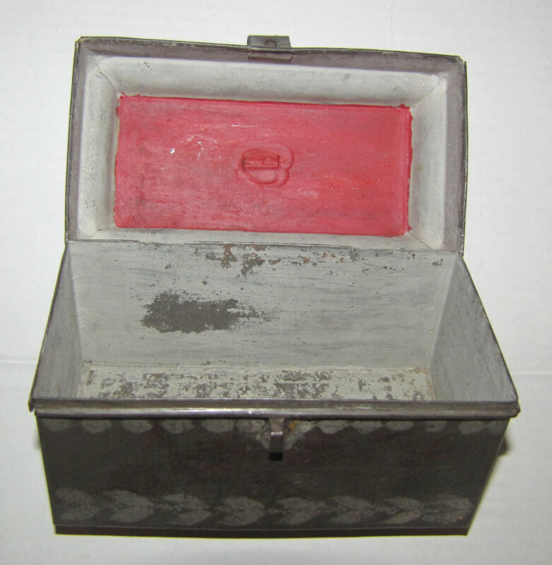 EARLY PRIMITIVE HAND PAINTED TOLE TINWARE BOX LATCH HANDMADE BRASS ...