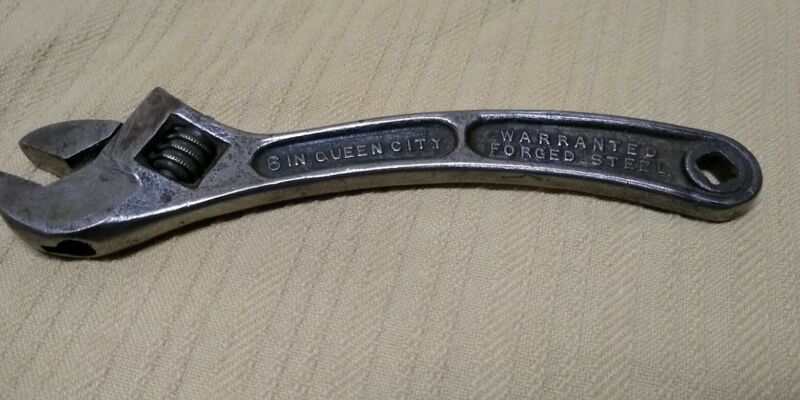 VINTAGE BERGMAN TOOL MFG. CO 6 INCH QUEEN CITY ADJUSTABLE WRENCH ...