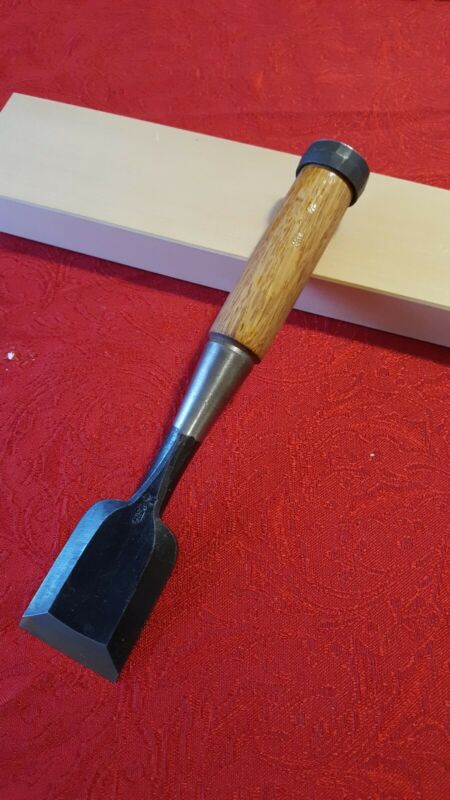 Japanese bench chisel "Iyoroi" 42mm White Steel -- Antique Price Guide ...