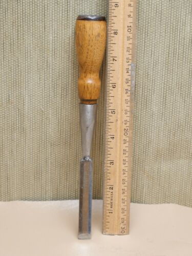 Old woodworking tools Vintage Craftsman 1/2" Bevel Edge socket chisel ...