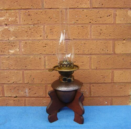 Superb Quality Arts & Crafts Copper MESSENGER Oil Lamp With Evereds Pat ...