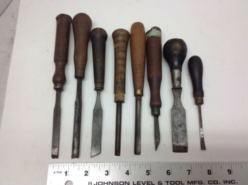 LOT OF VINTAGE WOOD CARVING CHISELS -- Antique Price Guide Details Page