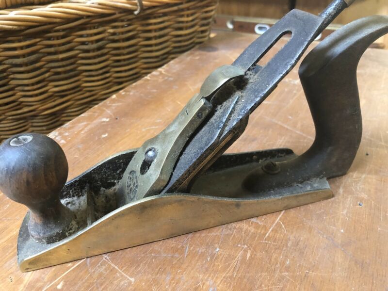 Vintage GTL Smoothing Plane - Woodworking Tools -- Antique Price Guide ...