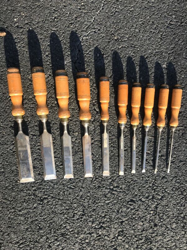 Vintage Nooitgedagt Chisel Set -- Antique Price Guide Details Page