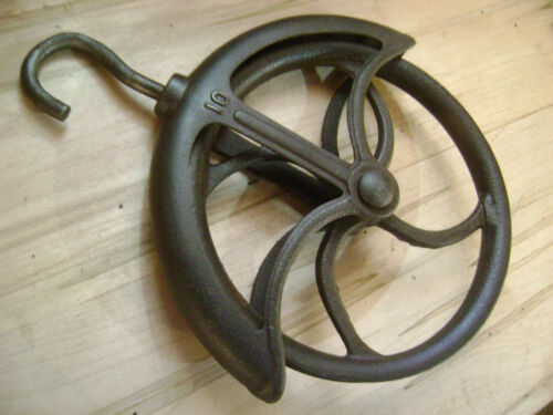 Antique Vintage Cast Iron # 10 Well Pulley Rustic Farm Barn Tool ...