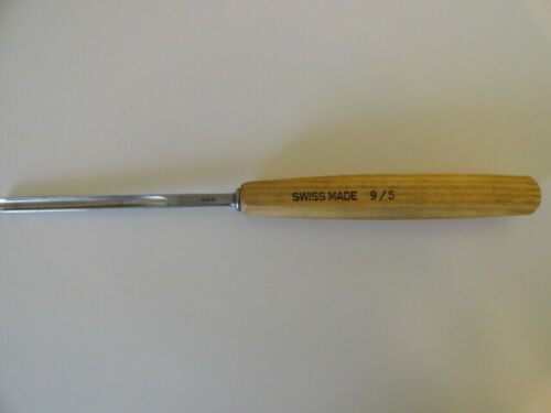 PFEIL WOOD CARVING TOOL GOUGE 9/5 -- Antique Price Guide Details Page