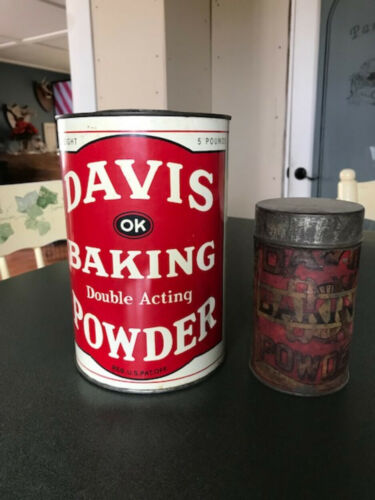 2 VINTAGE DAVIS BAKING POWDER ADVERTISING TINS R.J. REYNOLDS FOODS INC ...