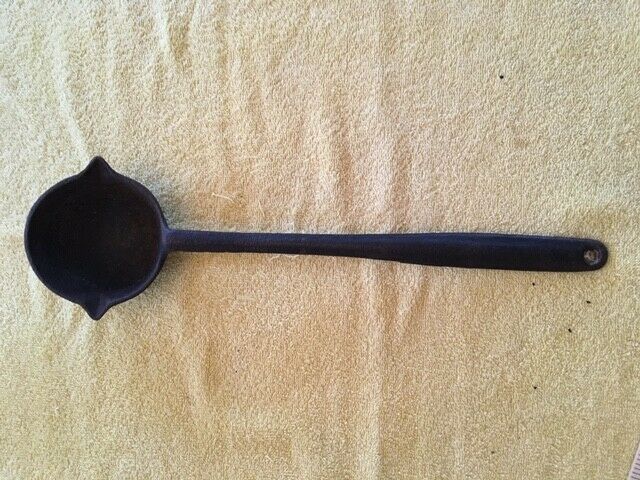 REDUCED-VINTAGE CAST IRON HOLLAND double ladle, #4 size, original ...
