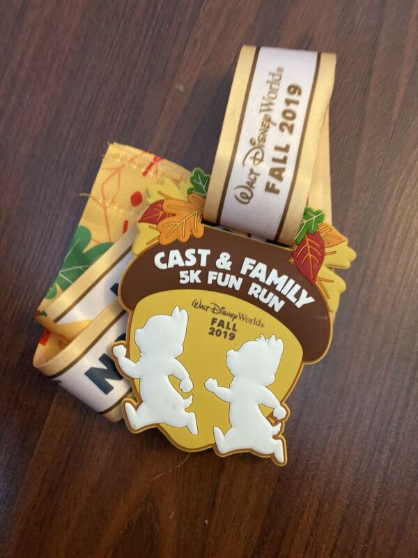 RunDisney 2019 Walt Disney World Cast & Family 5k Fun Run Medal Chip ... RunDisney 2019 Walt Disney World Cast & Family 5k Fun Run Medal Chip ...