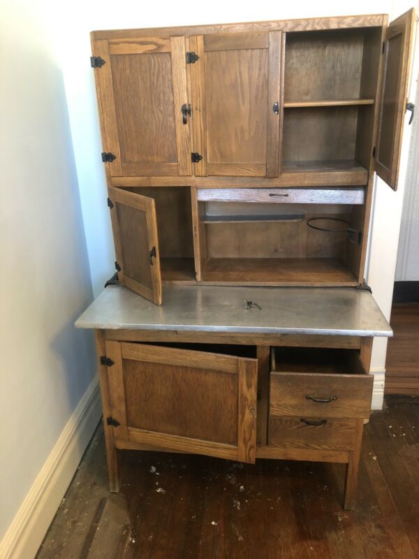 Vintage Antique Hoosier Cabinet -- Antique Price Guide Details Page Vintage Antique Hoosier Cabinet -- Antique Price Guide Details Page