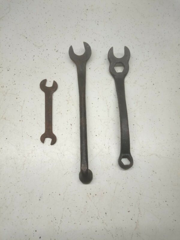 Lot of 3 Vintage Wrenches 2 Ford 1 misc Vintage Tools -- Antique Price ...