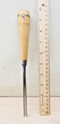 Old wood carving tools Vintage Buck Bros 1/4" No. sweep straight ...