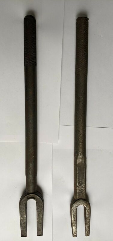 Pair (2) ANTIQUE Vintage PICKLE FORKS Breaker Tire Bead Tool Splitter ...