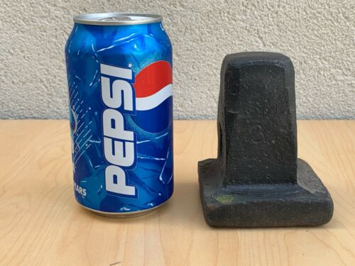 Large Vintage Marked Blacksmith 4 Pound 3 oz. Flatter Forming Hardy ...