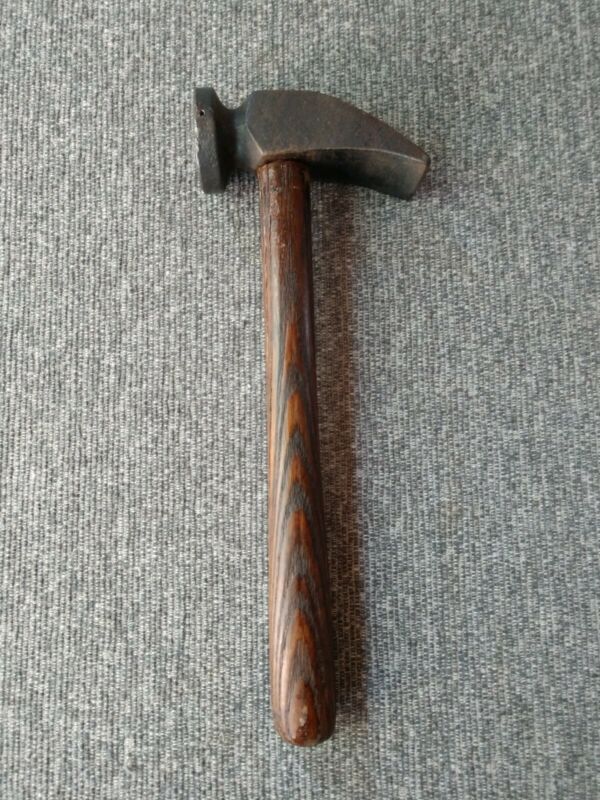 Vintage Cobbler Shoemaker''s#0 Hammer -- Antique Price Guide Details Page