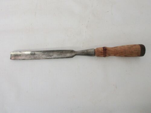3/4 inch wide socket gouge chisel -- Antique Price Guide Details Page
