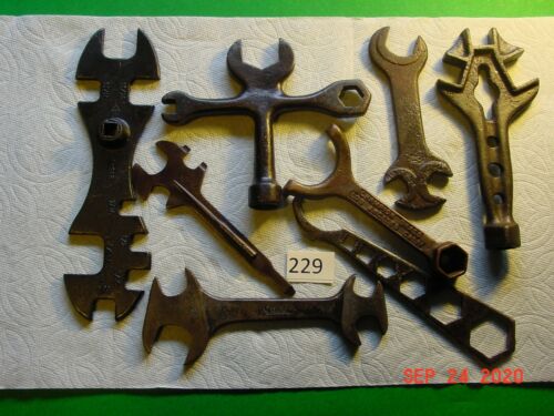Vintage Lot Tools Valve Wrenches 229 -- Antique Price Guide Details Page