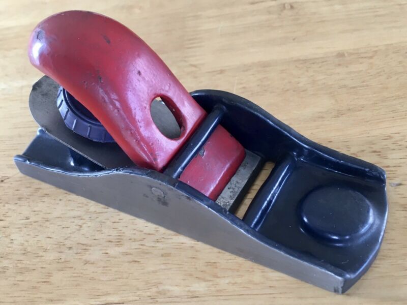 Stanley 110 Style Block Plane -- Antique Price Guide Details Page