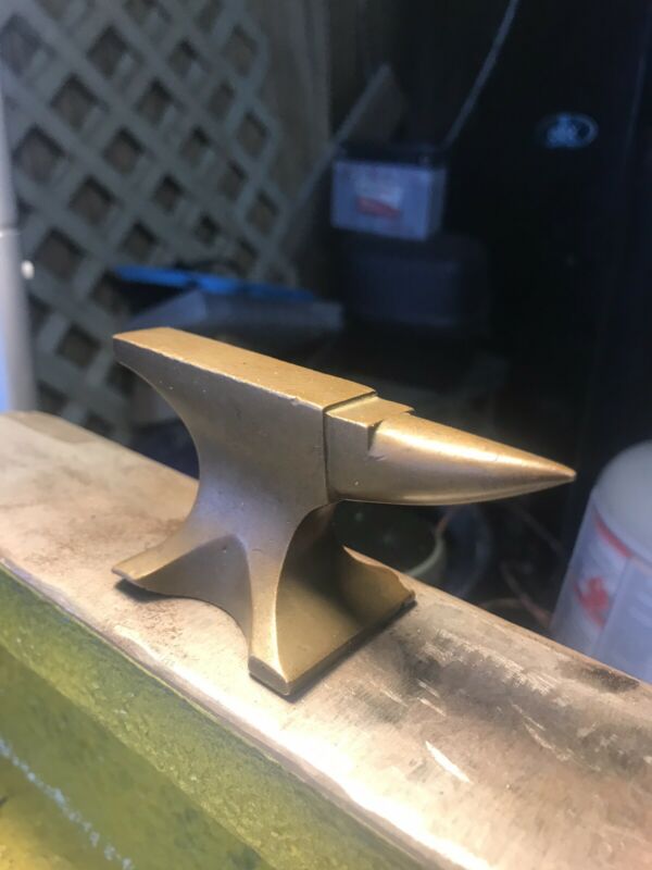 vintage small anvil 1920s -- Antique Price Guide Details Page