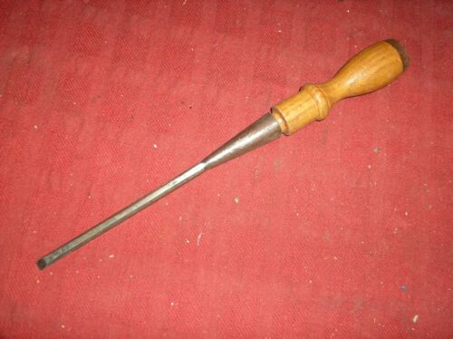Wards Master Quality 1/4" Beveled Edge Socket Chisel -- Antique Price ...