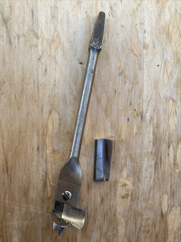 Stiletto Large Expansive Still Bit -- Antique Price Guide Details Page