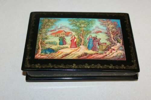 Vintage McTepa Russian Paper Mache Painted and Lacquered Box -- Antique ...