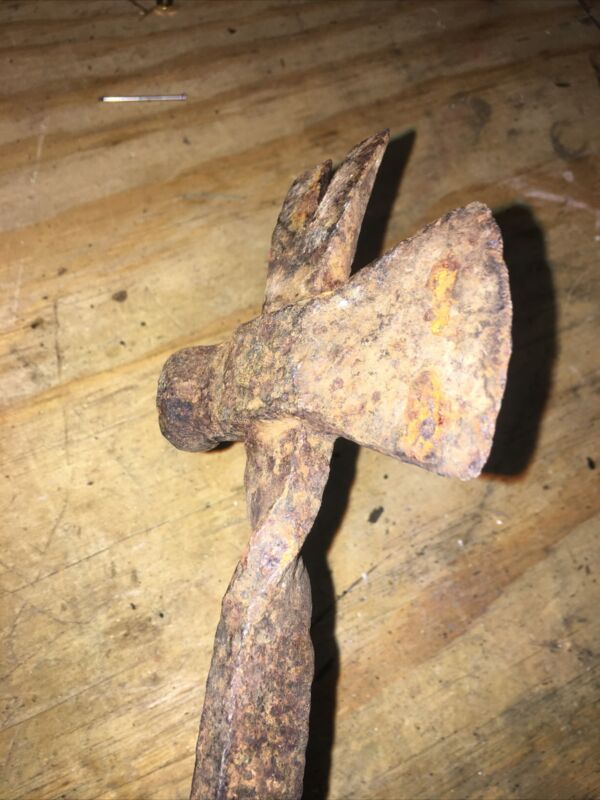 Primitive Antique Twisted Metal Handle 3 Way Axe Head Hatchet Nail ...