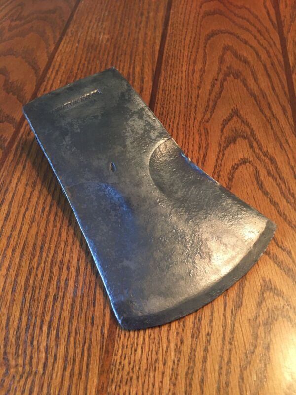 OLD USED VINTAGE ANTIQUE TOOLS AXE HATCHET MANHATTAN AXE CO. WOODWORK ...