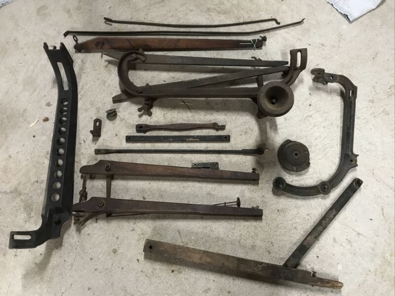 Lot of Assorted Treadle Saw Parts -- Antique Price Guide Details Page