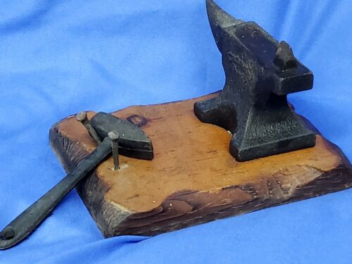 Vintage Canada Forge Anvil With Hardy & Hammer Minature Salesman Sample ...