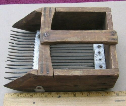 Antique Primitive Hand Made Blueberry Cranberry Berry Wooden Picker ...