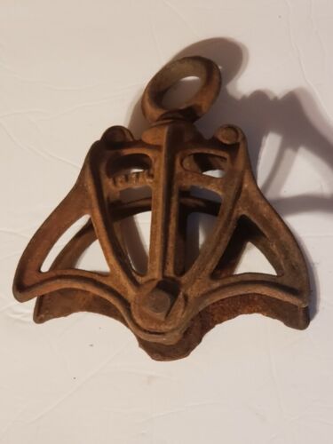 Vintage Cast Iron Block Pulley,Old Barn Loft Hay Trolley Drop Pulley ...