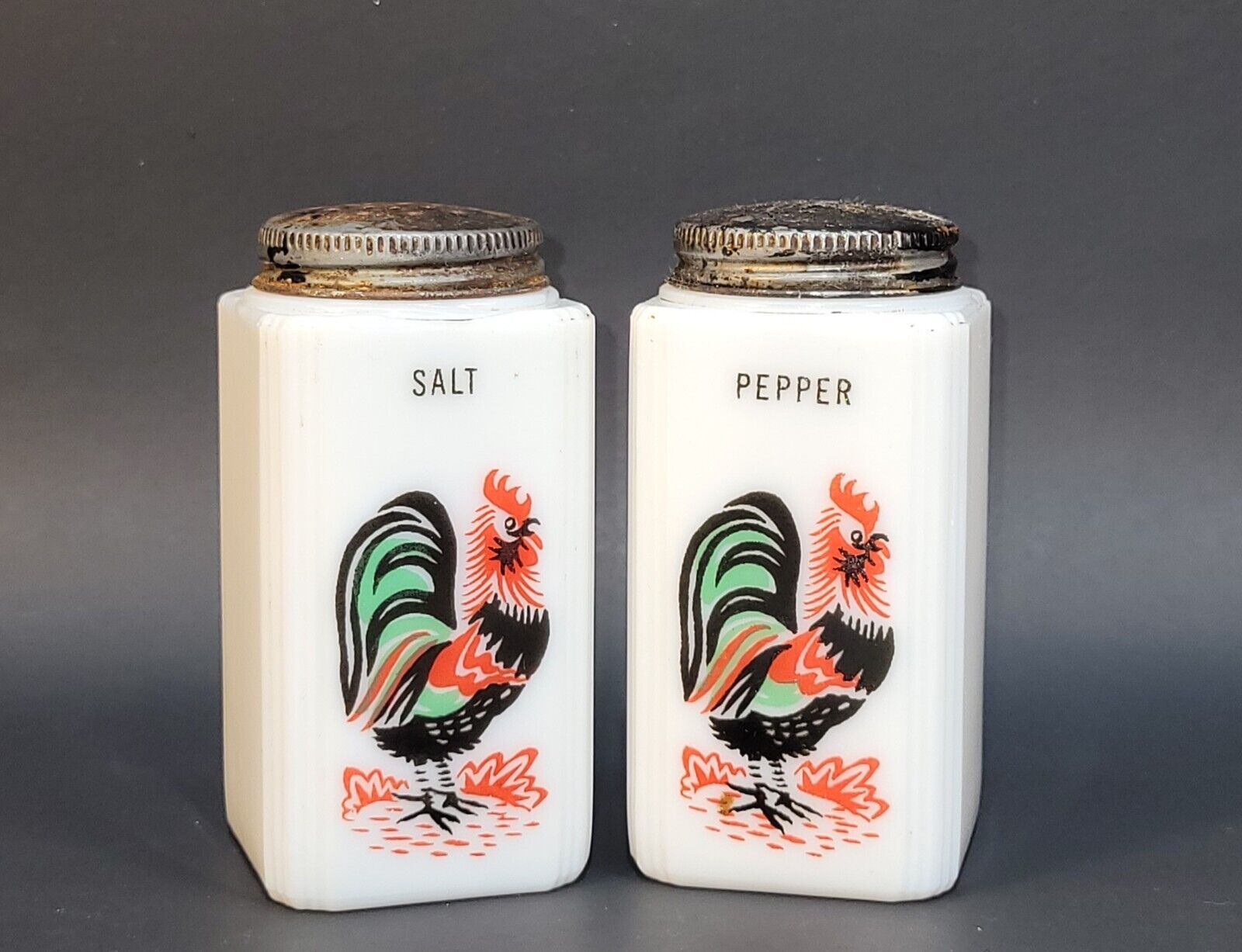 Vintage McKee Tipp City Rooster Milk Glass Salt and Pepper Shakers ... Vintage McKee Tipp City Rooster Milk Glass Salt and Pepper Shakers ...