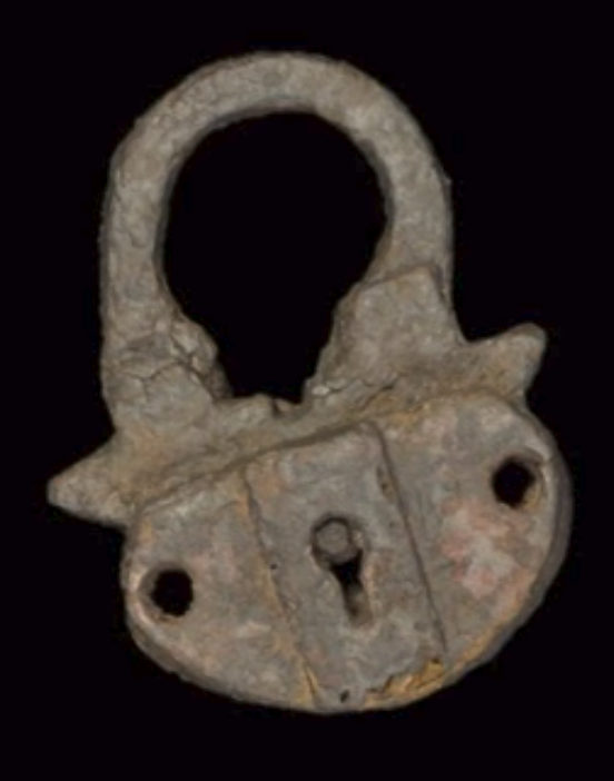 Colonial Era Antique Padlocks – AntiquesNavigator — Online Antique Stores