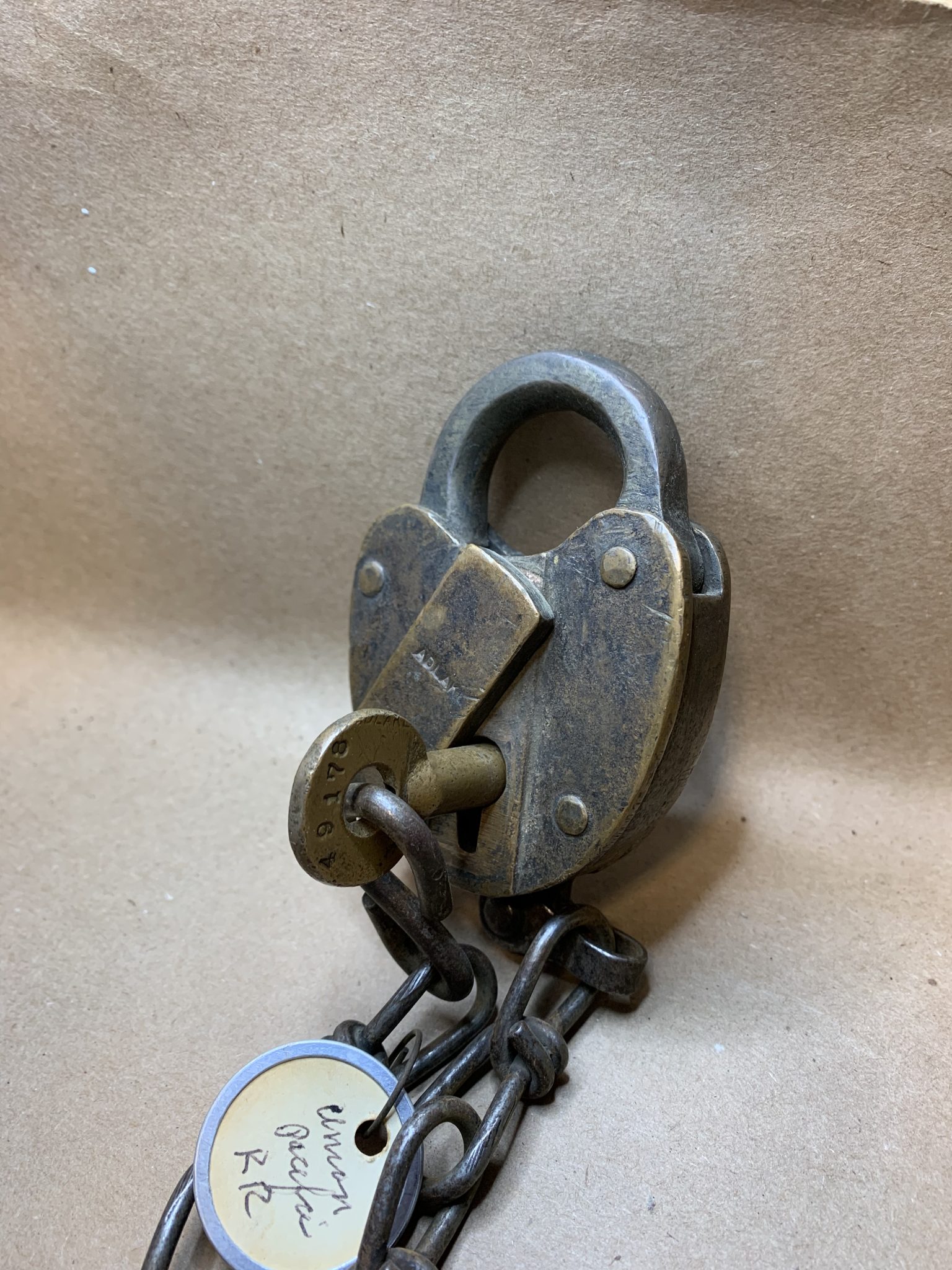Antique Adlake padlock Union Pacific SWI TCH CS1 – AntiquesNavigator ...